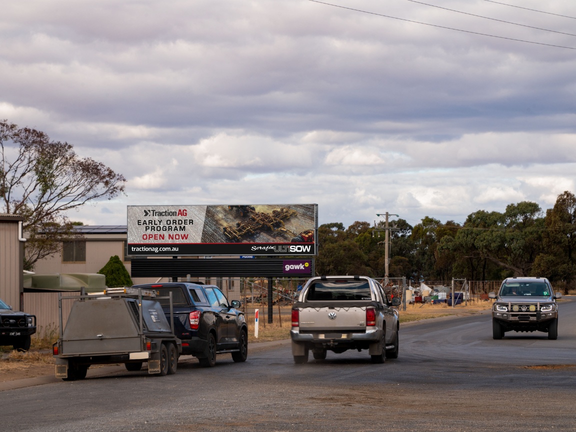 Donald Static Billboard | Outdoor Advertising | Gawk