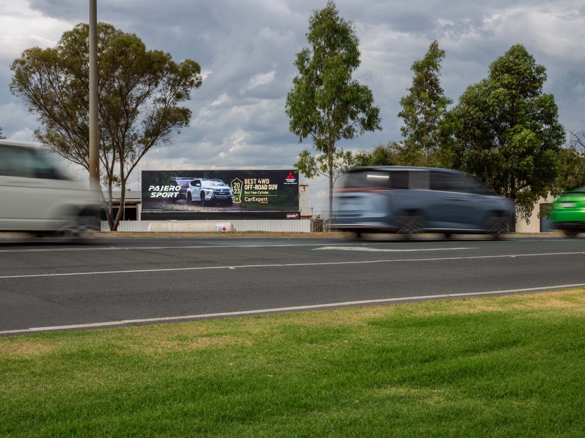 Kerang Static Billboard - 2A | Outdoor Advertising | Gawk
